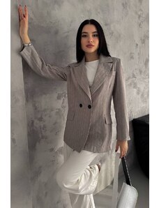 Basefashion | Η μεγαλύτερη ποικιλία προϊόντων σε ένα μέρος - GLAMI.gr