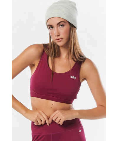 Αθλητικά, αμάνικα γυναικεία μπλουζάκια και τοπ παραλίας, πάνω μέρος | 10 προϊόντα - GLAMI.gr