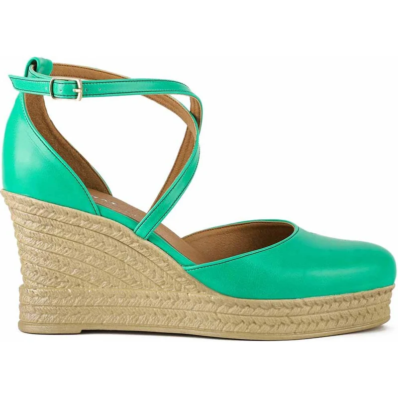 My way shoes Πράσινη ματ πλατφόρμα με χιαστί λουράκια - GLAMI.gr