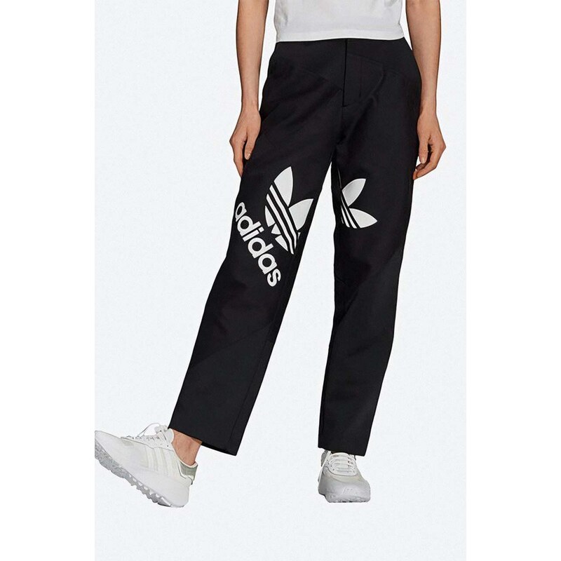 adidas Originals Παντελόνι adidas Suit Pant χρώμα: μαύρο F30 - GLAMI.gr