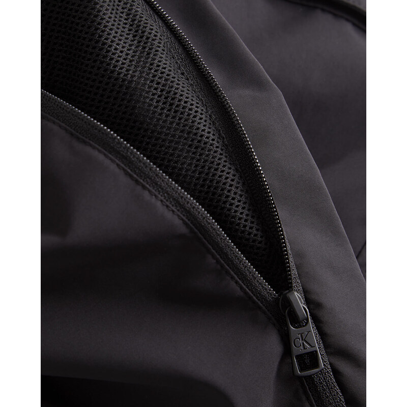 Ανδρικό Παντελόνι Calvin Klein Multifunctional Zip Off Glami Gr