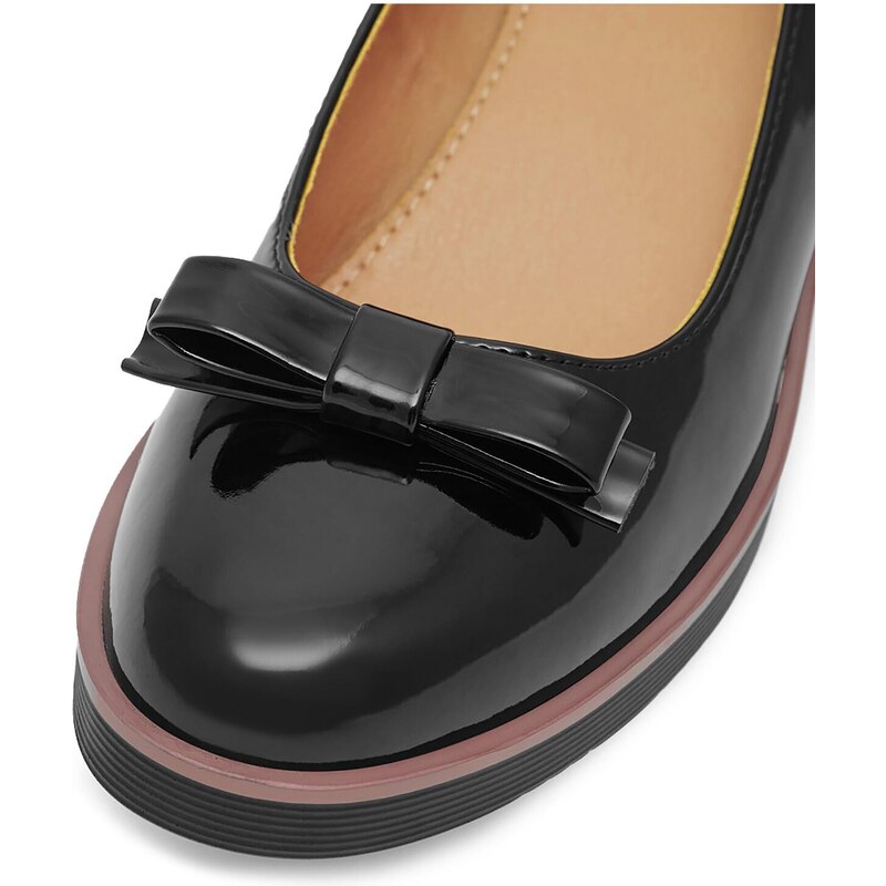 Κλειστά παπούτσια Clara Barson - GLAMI.gr