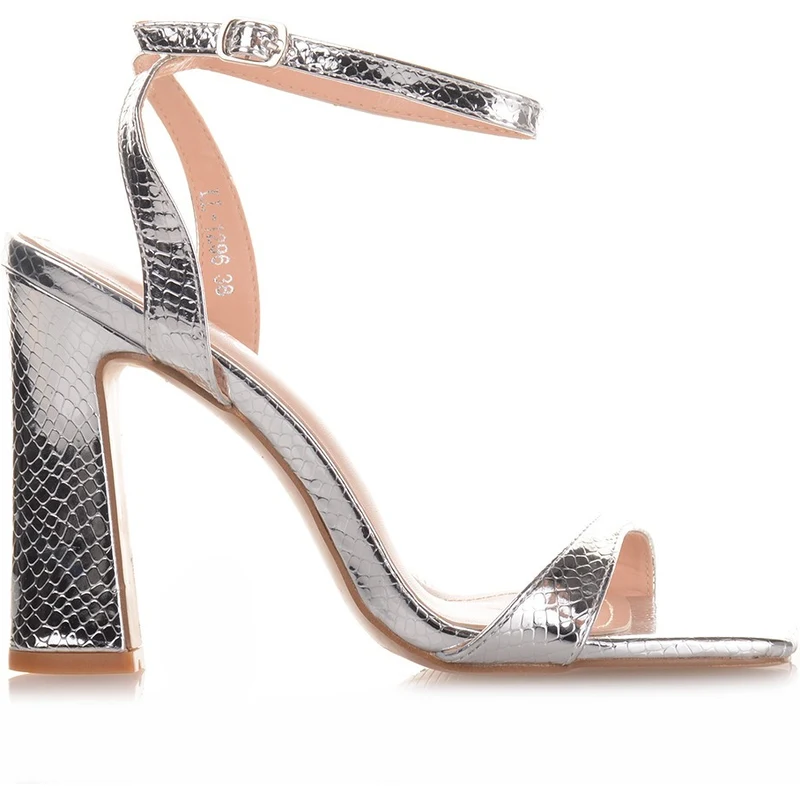 Famous Τα high heel sandals κοσμούν τα πόδια όλων των γυναικών με στιλ ...